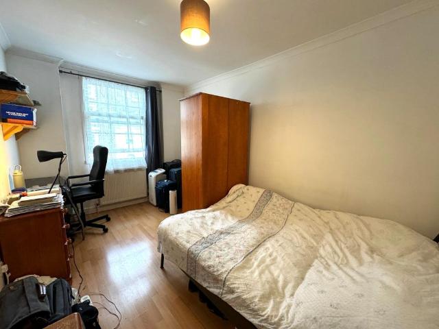 Kings Cross Road, Kings Cross Flat share to rent £1,000 pcm £231 pw