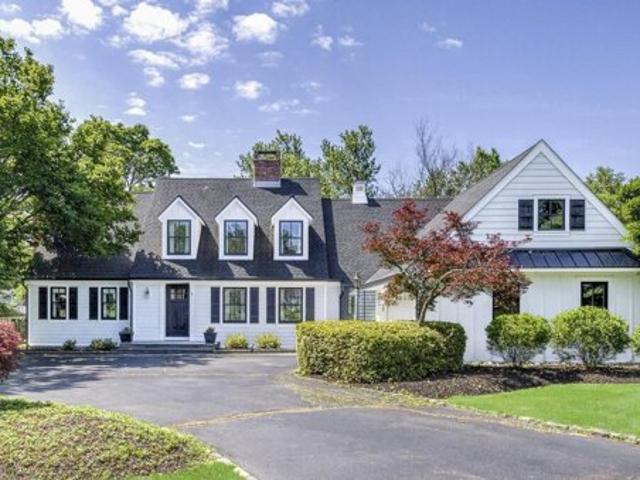 Kings Ct, Pennington, Home For Sale