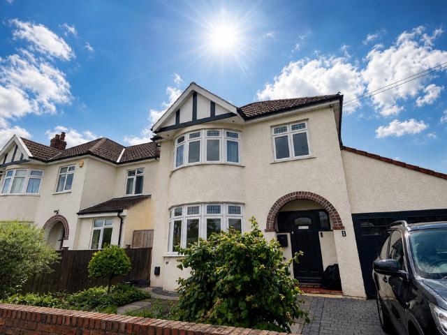 Kings Drive, Bishopston, Bristol BS7, 1 bed flat to rent, £1,650 pcm | PrimeLocation