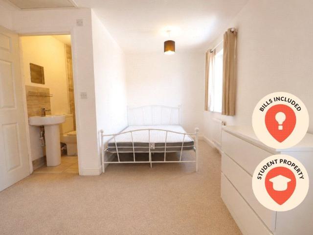 Kings Drive, Stoke Gifford, Bristol, Gloucestershire BS34, 1 bed property to rent, £625 pcm | PrimeLocation