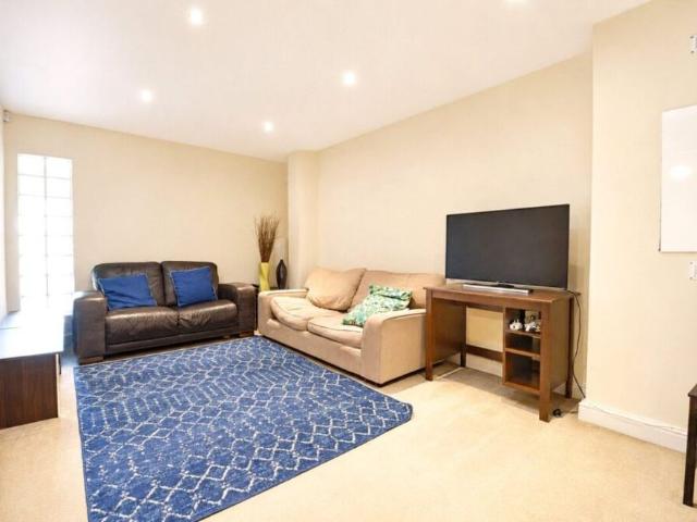 Kings Drive, Stoke Gifford