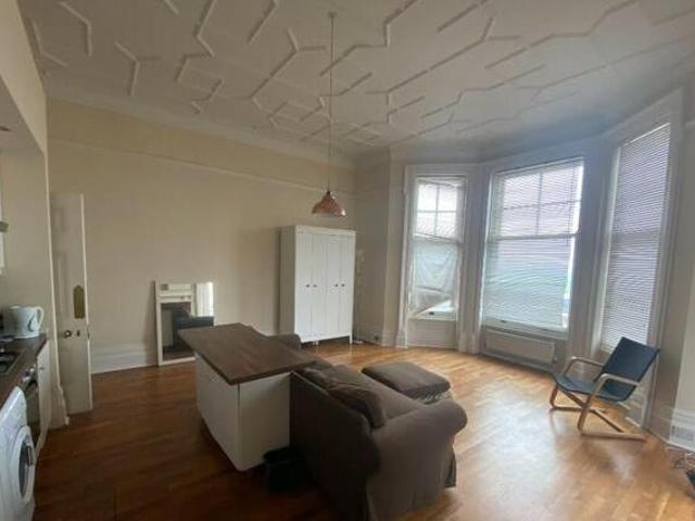 Kings Gardens, Hove, 1 Bedroom Ground