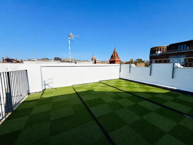 Kings Gate, North Street, Brighton BN1, 3 bed maisonette to rent, £2,100 pcm | PrimeLocation