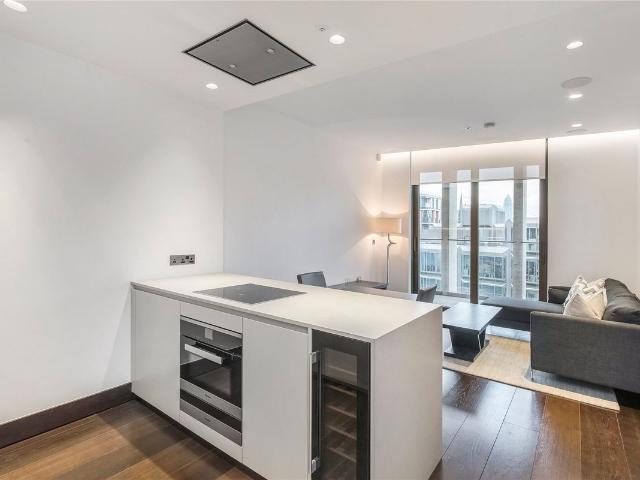 Kings Gate, 1 Kings Gate Walk, Westminster, London SW1E, 1 bed flat to rent, £3,683 pcm | PrimeLocation