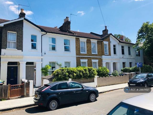 Kings Grove, London, SE15 6 bed terraced house to rent £5,900 pcm £1,362 pw