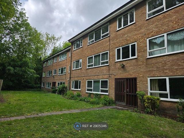 Kings Heath, Birmingham B14, 2 bed flat to rent, £1,300 pcm | PrimeLocation