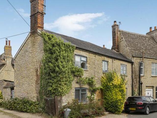 Kings Head Lane, Islip, 2 Bedroom Cottage