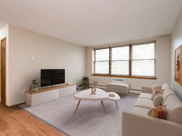 King's Highway Studio Apartment for Rent at 3548 Dupont Ave S, Minneapolis, MN 55408 CARAG