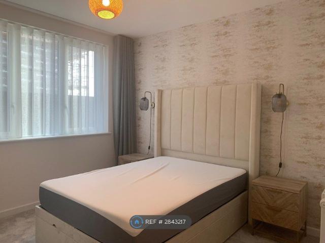 Kings Hill, Barking IG11, Room to rent, £1,150 pcm | PrimeLocation