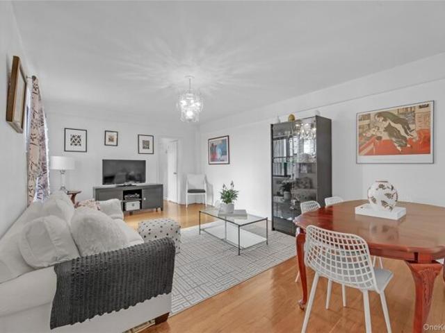 Kings Hwy Apt L, Brooklyn, Property For Sale