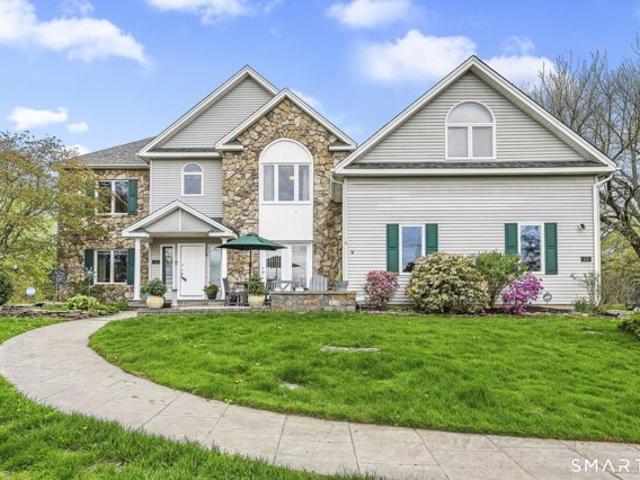 Kings Hwy, North Haven, Home For Sale