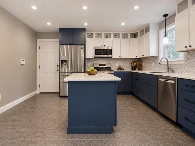 Kings Hwy, New Durham, Home For Sale