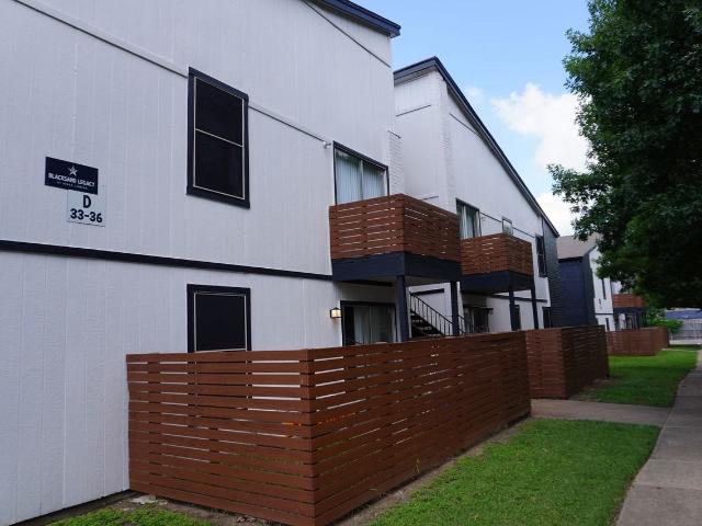 Kings Landing 1 Bedroom Apartment for Rent at 1300 E Dallas St, Mansfield, TX 76063 Hillcrest