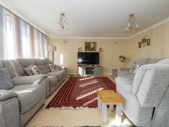 Kings Lodge, Pembroke Road, Ruislip, HA4