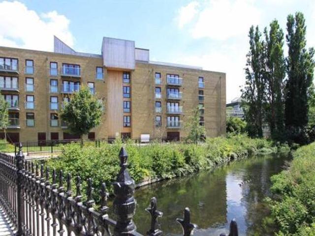Kings Mill Way, Denham, 2 Bedroom Apartment