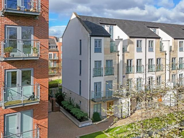 Kings Pool Walk, York, North Yorkshire YO1, 4 bed detached house to rent, £2,500 pcm | PrimeLocation