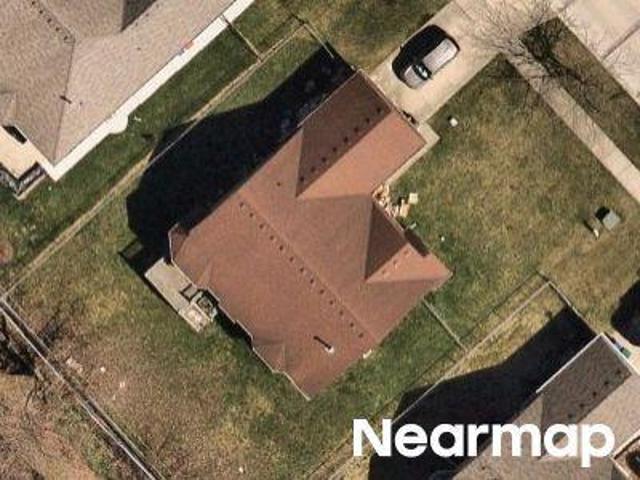 Kings Pointe Dr