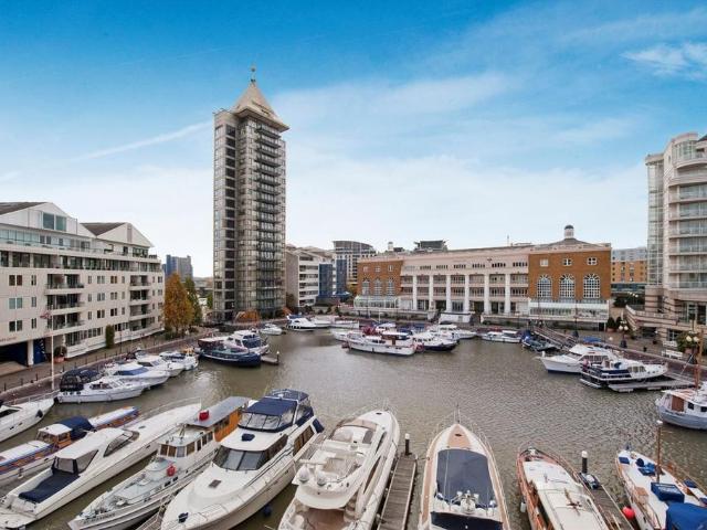 King's Quay, London SW10 3 bed flat to rent £8,667 pcm £2,000 pw