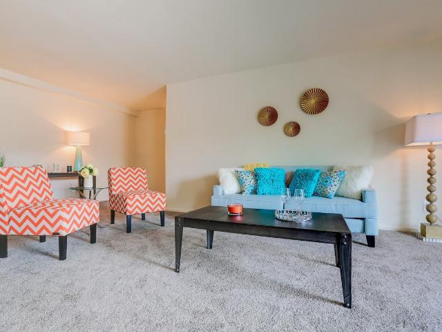 Kings Ridge 2 Bedroom Apartment for Rent at 7605B Hillendale Rd, Parkville, MD 21234 Parkville