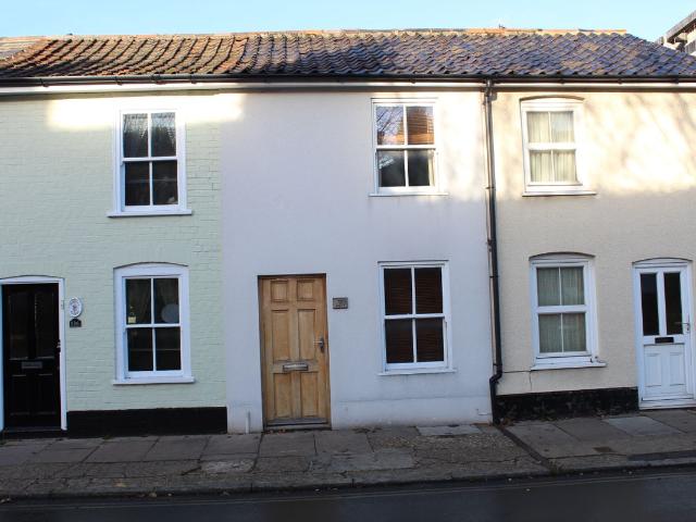 Kings Road, Bury St Edmunds, Suffolk IP33, 2 bed terraced house to rent, £1,450 pcm | PrimeLocation