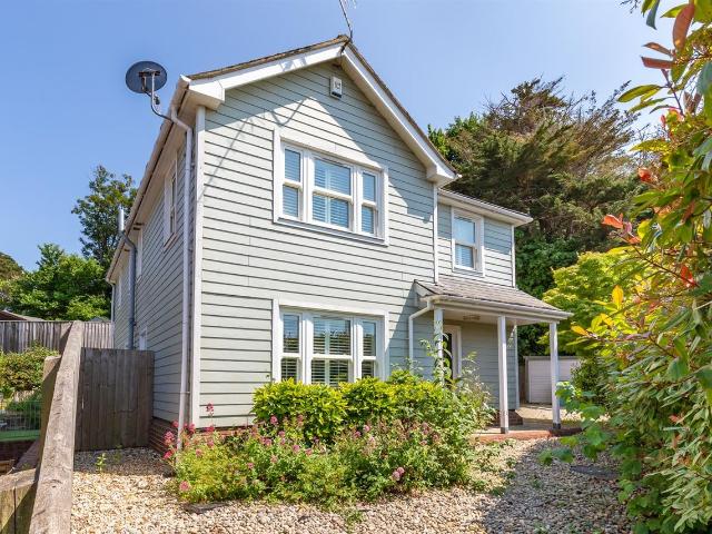 Kings Road, Bembridge PO35, 4 bed detached house to rent, £1,675 pcm | PrimeLocation