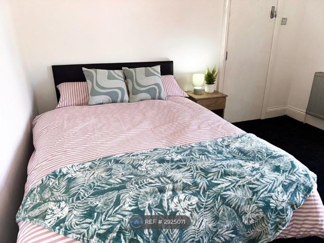 Kings Road, Birmingham B23, Room to rent, £1,480 pcm | PrimeLocation