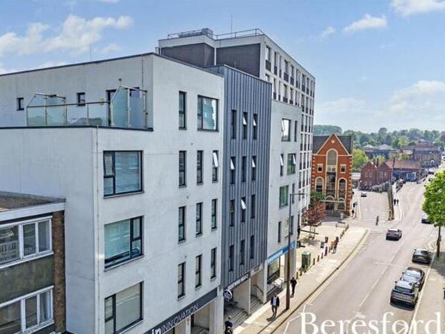 Kings Road, Brentwood, 2 Bedroom Apartment