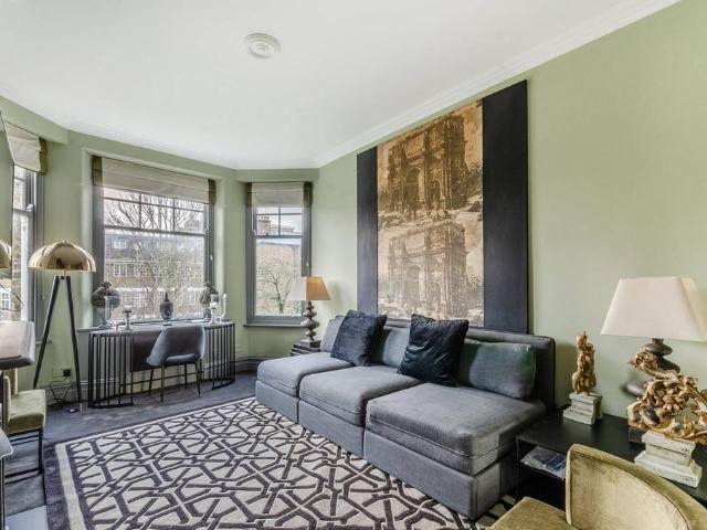 Argyll Mansions, Chelsea, London, SW3 1 bed flat to rent £3,601 pcm £831 pw