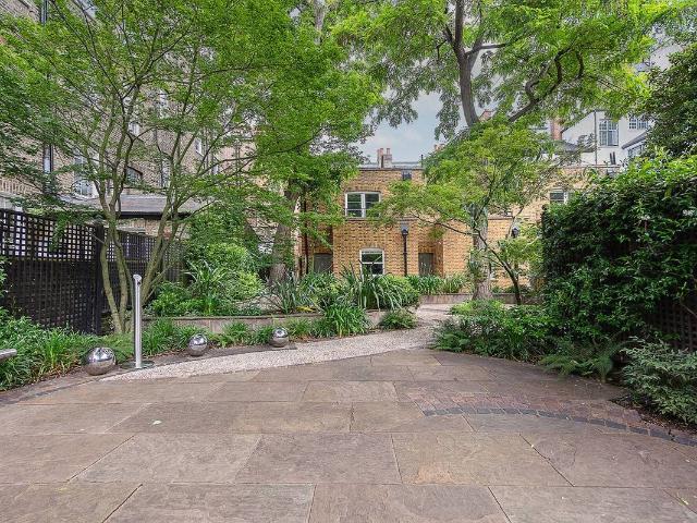 Kings Road, Chelsea, London SW3, 1 bed flat to rent, £4,334 pcm | PrimeLocation