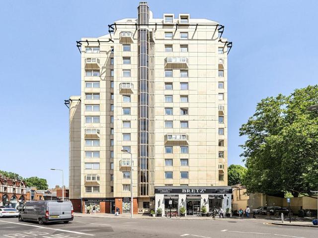 Kings Road, Chelsea, London, SW3 3 bed flat to rent £4,117 pcm £950 pw