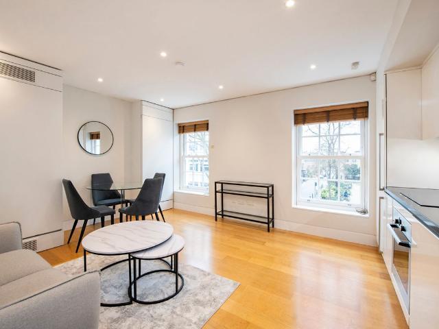 Kings Road, Chelsea SW3, 1 bed flat to rent, £3,878 pcm | PrimeLocation