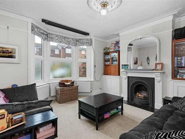 Kings Road,horsham, RH13