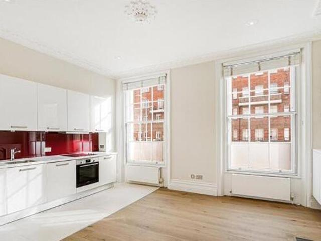 Kings Road, London, 1 Bedroom Maisonette