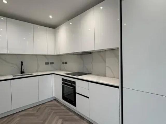King's Road, London, E4 6EH, United Kingdom | 4 bed townhouse for rent #167775277 | Rentberry