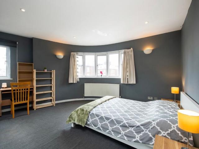 Kings Road, London SW10, Room to rent, £1,375 pcm | PrimeLocation
