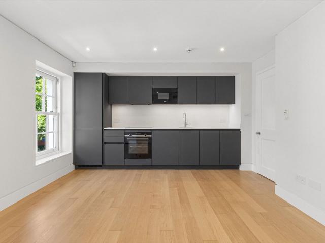 Kings Road, London SW3, 1 bed flat to rent, £3,878 pcm | PrimeLocation