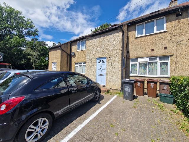Kings Road, St Albans AL2, 1 bed flat to rent, £1,150 pcm | PrimeLocation