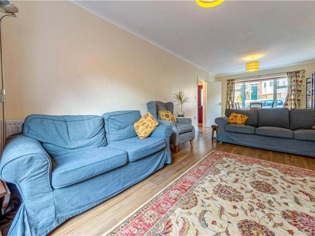 Kings Road, St Albans, AL3 4TG