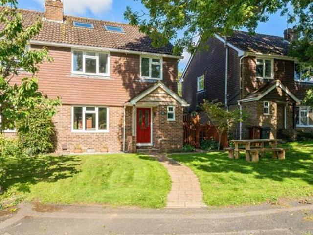Kings Somborne, Riverside Green, Stockbridge, 4 Bedroom Semi detached