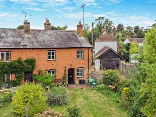 Kings Somborne, Stockbridge, 2 Bedroom Semi detached