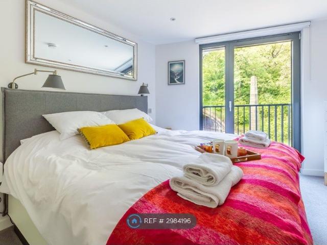 King's Stables Road, Edinburgh EH1, 1 bed flat to rent, £2,000 pcm | PrimeLocation