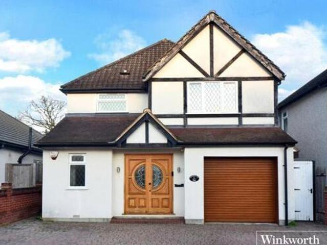 Kingsmead Avenue, Worcester Park, 5 Bedroom Detached