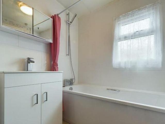 Kingsmead Park, Allhallows, 2 Bedroom Property