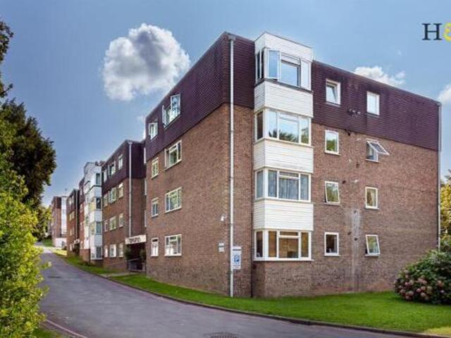 Kingsmere, London Road, 2 Bedroom Flat
