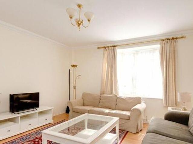 Kingsmill Terrace, St John´s Wood, 2 Bedroom Flat