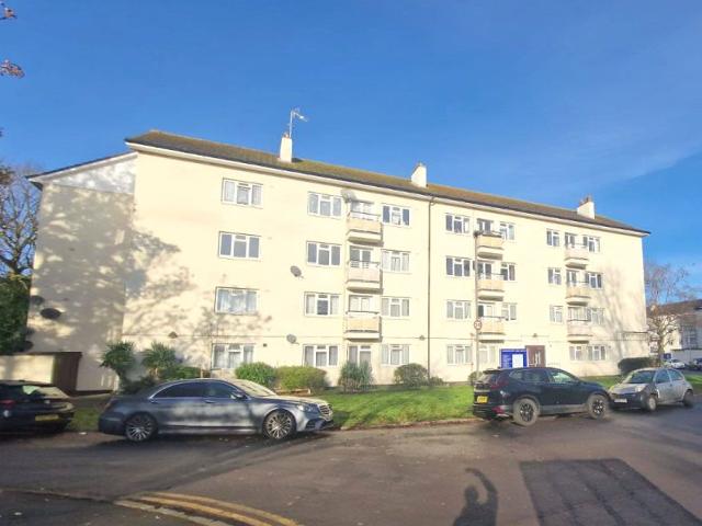 Kingsnympton Park, Kingston Upon Thames KT2, 4 bed flat to rent, £2,800 pcm | PrimeLocation
