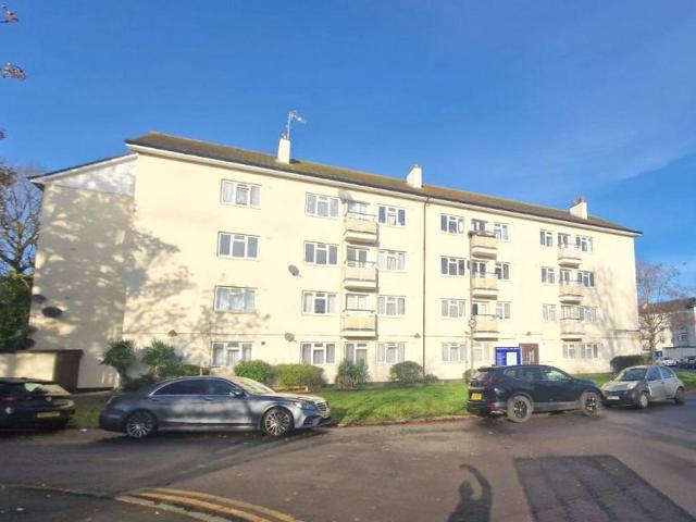 Kingsnympton Park, Kingston upon. 4 bed flat to rent £3,200 pcm £738 pw