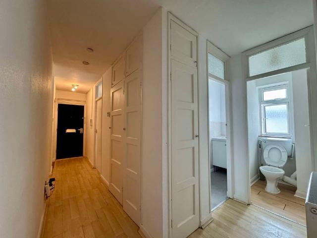 Kingsnympton Park Room 1