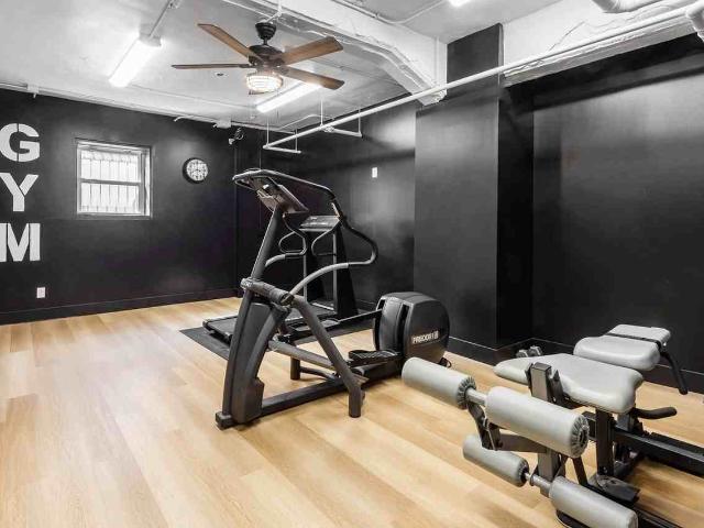 Kingsbury 2 Bedroom Apartment for Rent at 501 and 525 Clara Avenue, St. Louis, MO 63112 West End