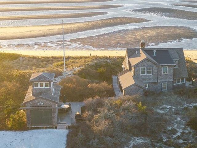Kingsbury Beach Rd, Eastham, Home For Sale